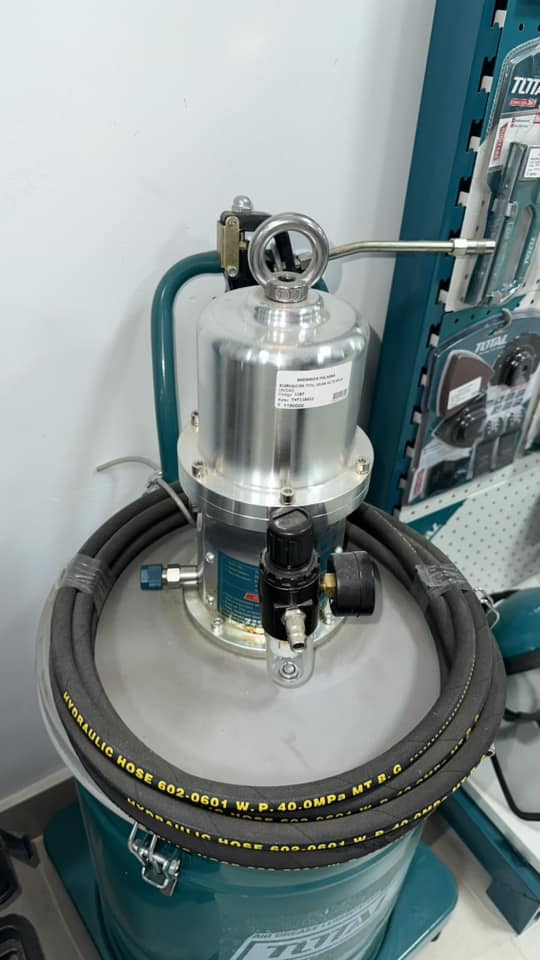 ENGRASADORA NEUMÁTICA 45 LITROS THT118452_1187 – Equipos360