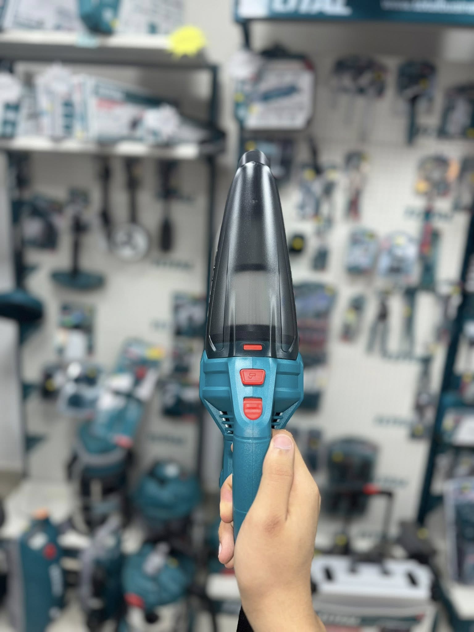 ASPIRADORA TOTAL 20V DE MANO INALA NO BATE – NO CARG TVLI201261_14802 ...